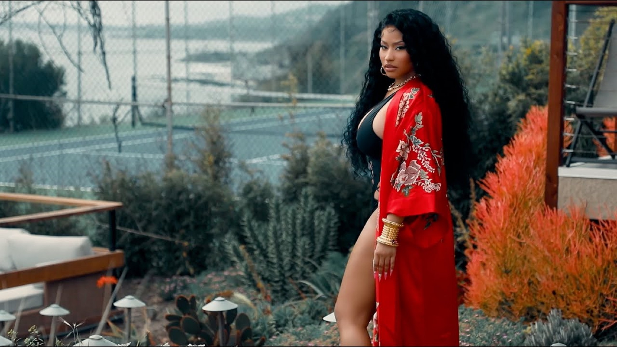 Nicki Minaj - Red Ruby Da Sleeze (Video) - MPmania - Africa's #1 Legal Music Download Website